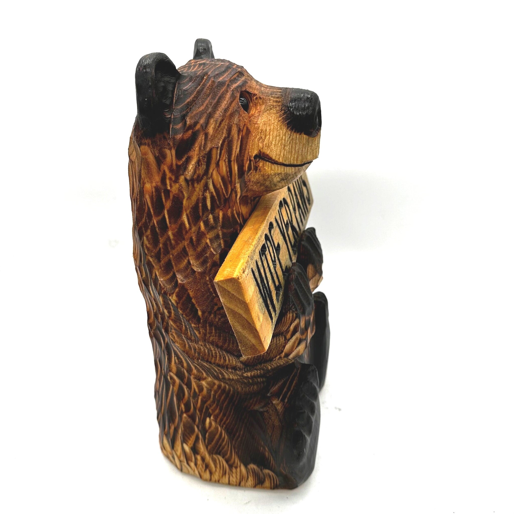 Rustic Chainsaw Art: Wood Carved Bear Holding Welcome/Go Away Sign - C ...